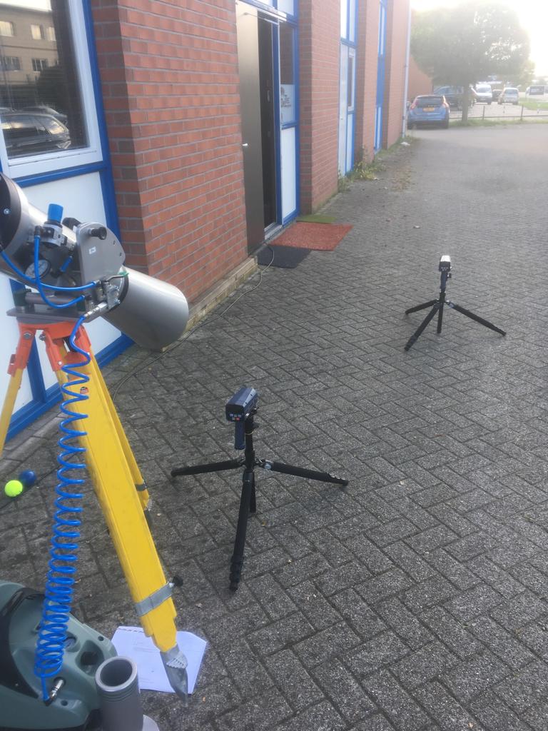 Angle Ball Projector - Deltec Equipment